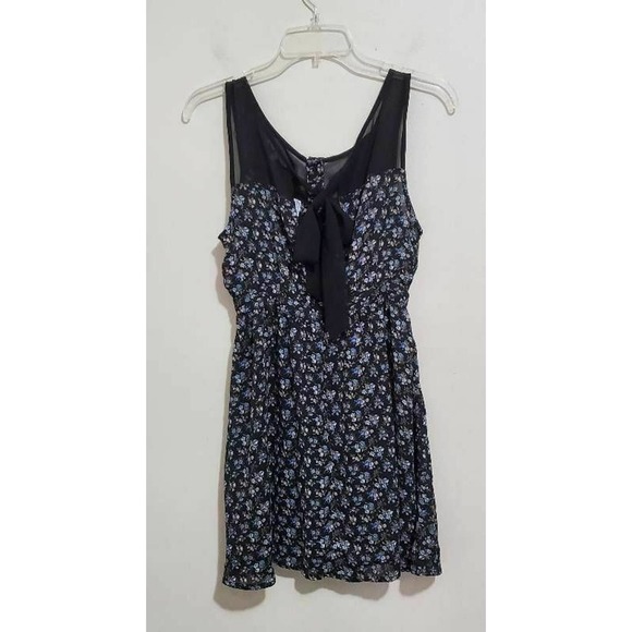 Cest Toi | Dresses | Cest Toi Dress A Line Floral Sleeveless Scoop Neck ...